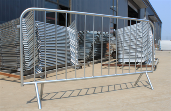 Wholesale Galvanized & Powder Coated Crowd Barriers For Sale