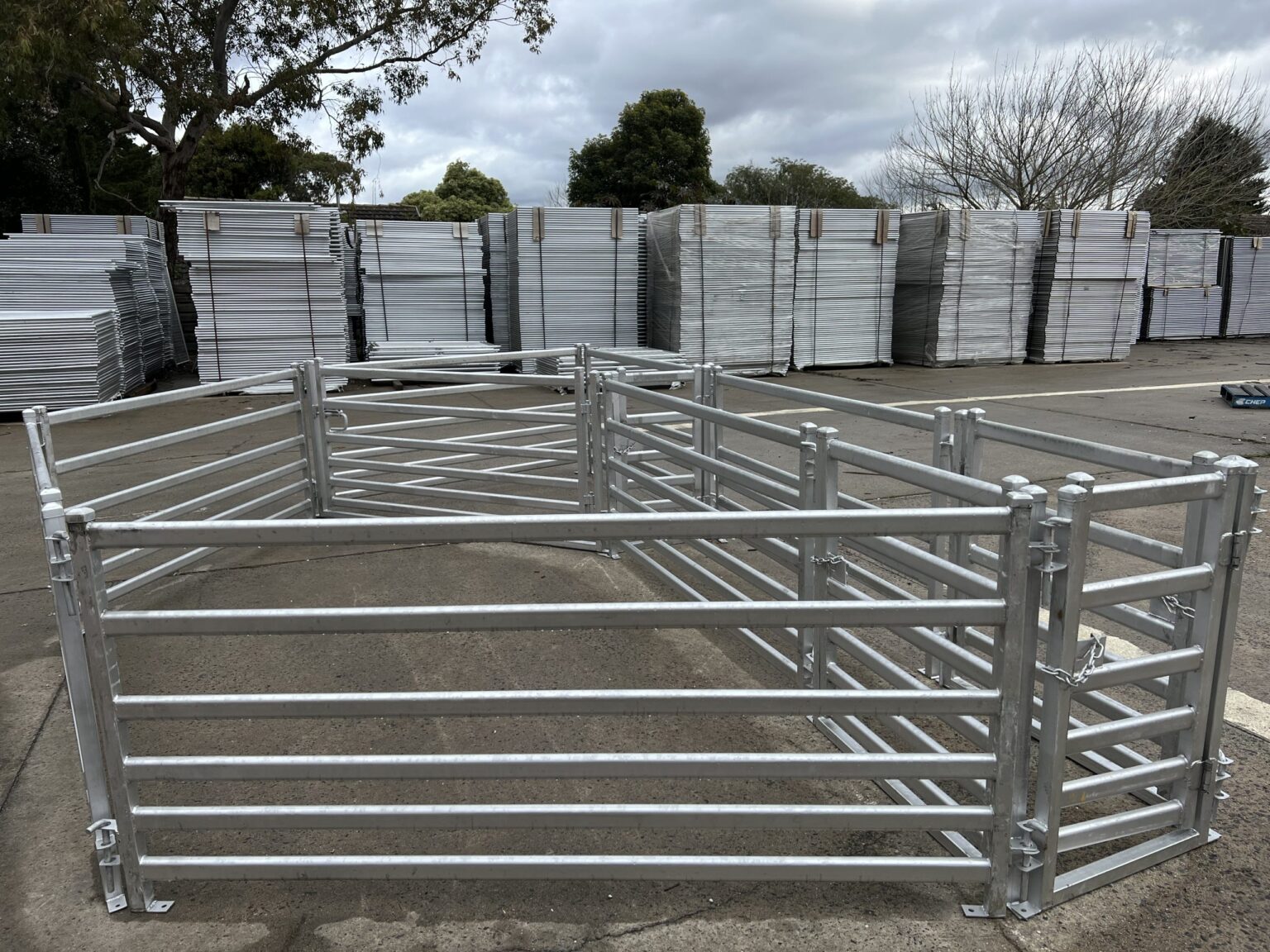 Choosing the Best Australia Sheep Panels: Expert Tips