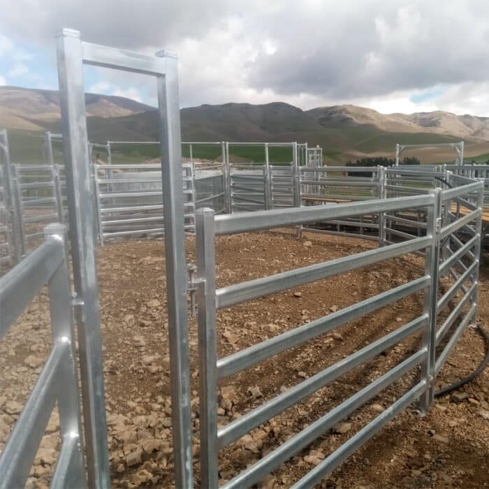 Essential Buying Tips for Portable Livestock Panels