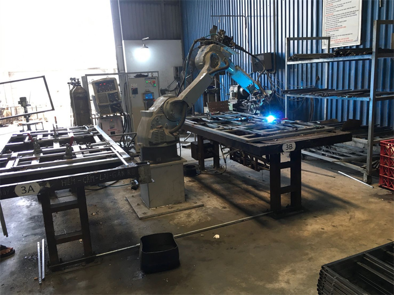 How Steel Barricades Are Made: Complete Process Guide